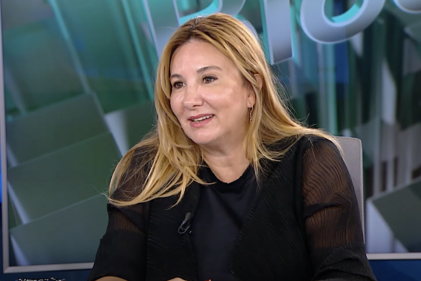 MELKAN GURSEL WAS THE GUEST OF ARZU MALIKI IN 'UST DUZEY ', ON ...